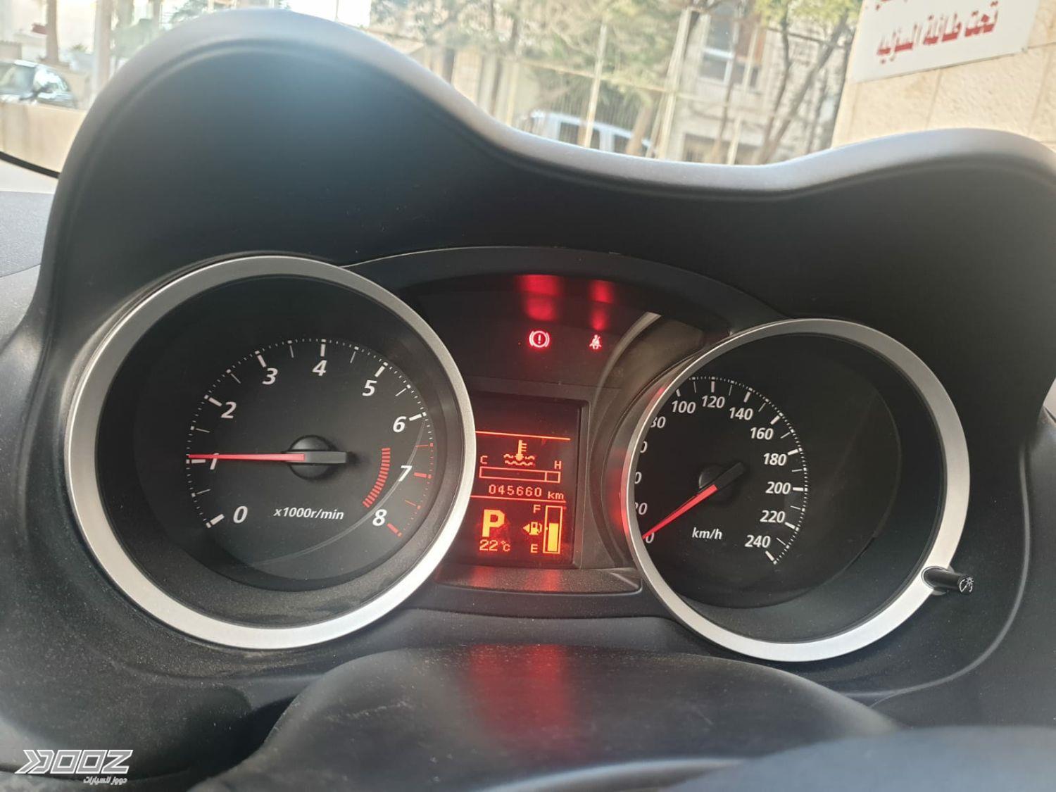 ميتسوبيشي EX-لانسر 2015 الذكاء اصطناعي أحمر لون للبيع دووز - إعلان # 884922